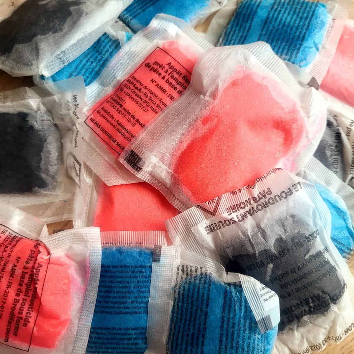 Mort au rat bleu, vert, rouge : la couleur est-elle importante